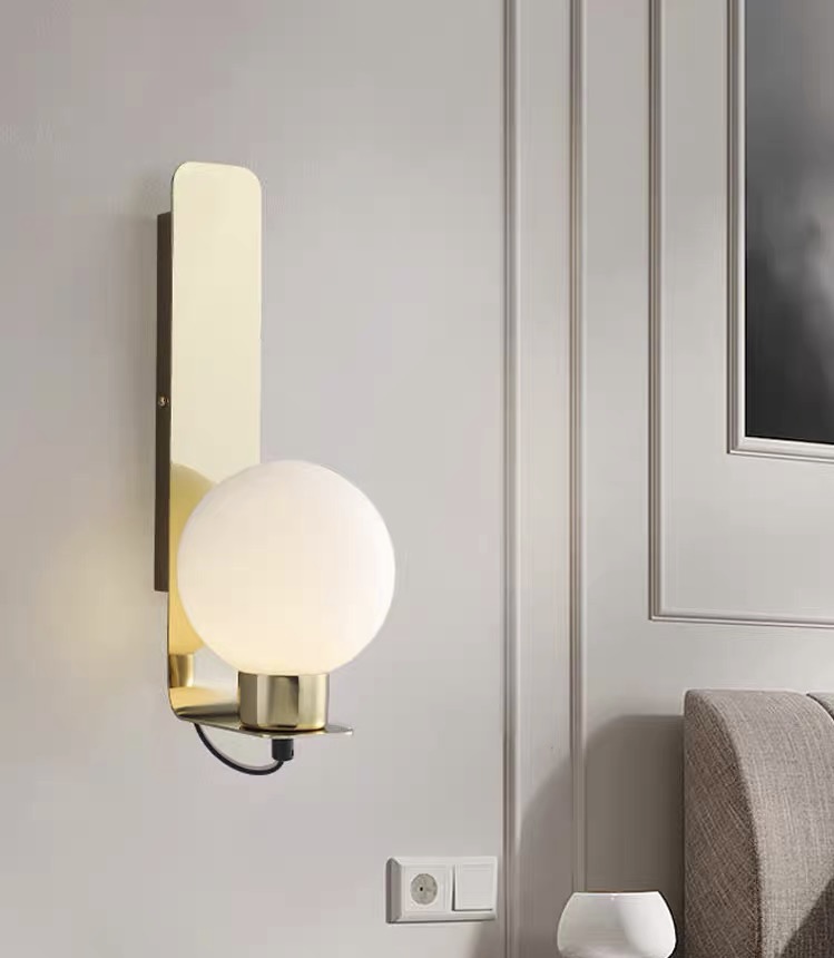 Wall-Light-